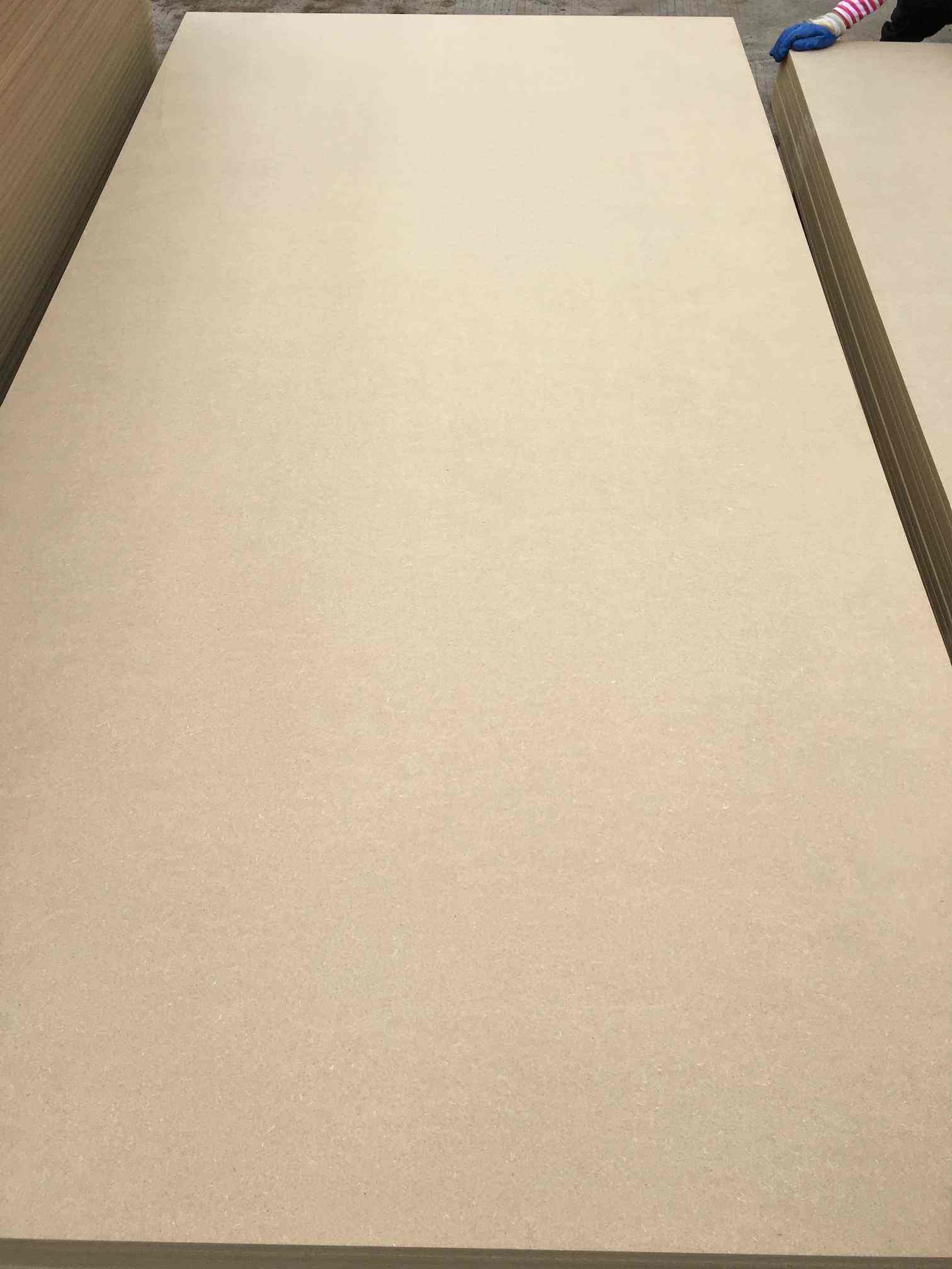 A Grade 9mm 12mm Wood Based Panels White Melamine Mdf Board 18mm